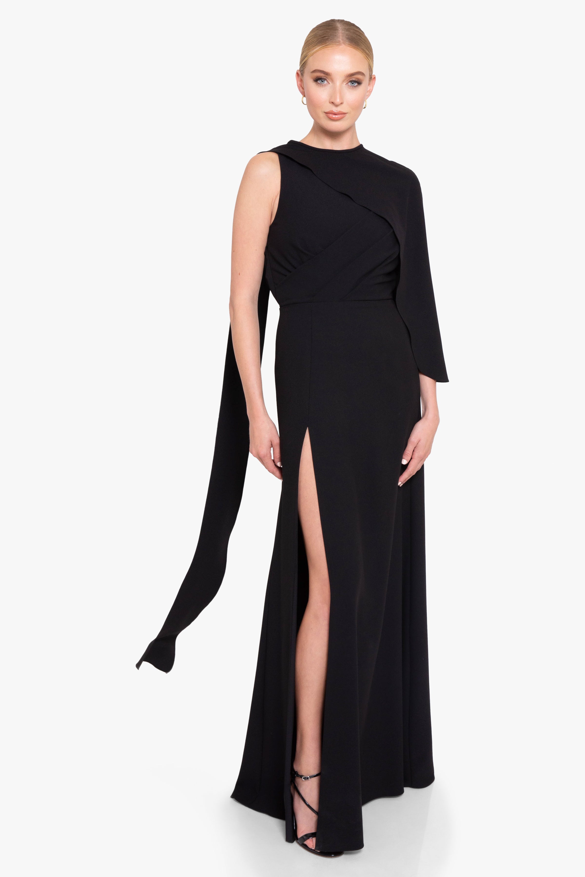 Kissam Gown | Black Halo